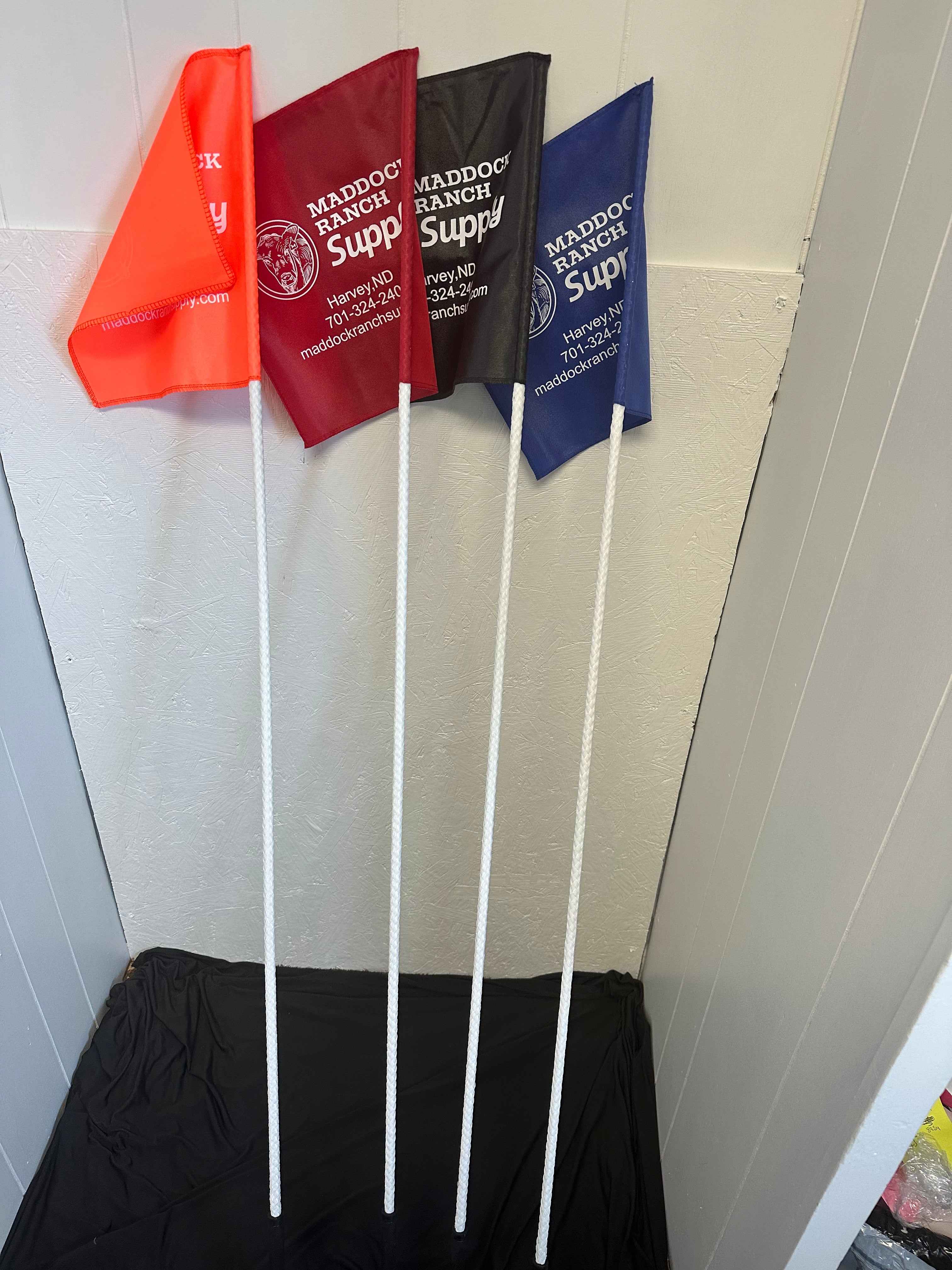 Sorting Sticks, Flags, Paddles & Electric Prods – Maddock Ranch Supply