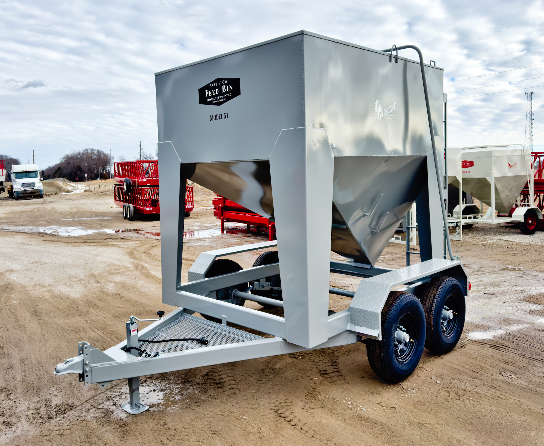 Apache Portable Feed Bin - 5 1/2 Ton – Maddock Ranch Supply